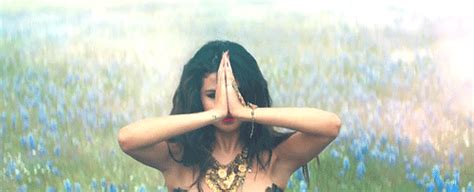 Come And Get It Selena Gomez Gif Wifflegif