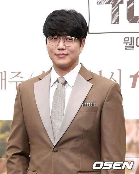 성시경 이달 말 신곡으로 컴백6년 만에 신보