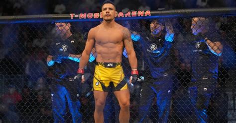 Rafael Dos Anjos Reveals Titanium Jaw Has Fractured Multiple Opponents Hands Ahead Of Ufc Orlando