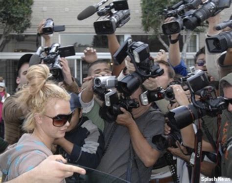 Pop — Britney Spears Paparazzi 20072008