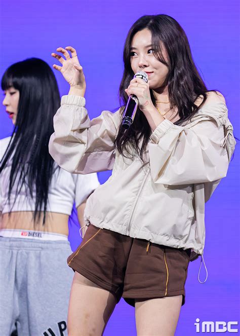 포토 마마무 휘인 어흥 일냈다