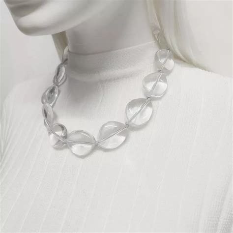 Кольє — цена 136 грн в каталоге Колье и ожерелья Купить аксессуары по доступной цене на Шафе