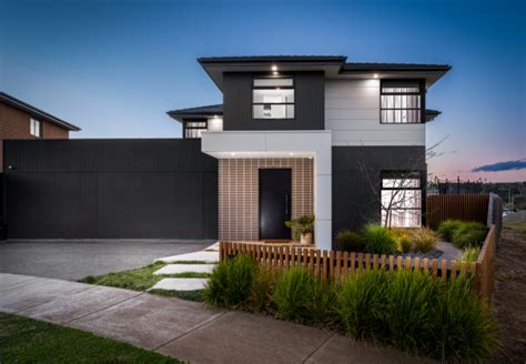 Durable Low Maintenance And Versatile Home With Matrix™ Cladding Durable Low Maintenance And Versatile Home With Matrix™ Cladding