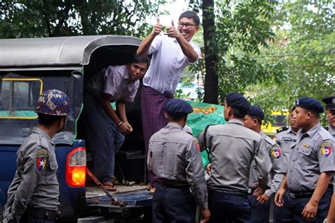 Jailed Reuters Reporters Us Border Photographers Win Pulitzer Prizes
