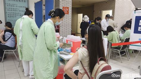 加速新冠退散 中市65歲以上長者接種可領500元禮券 鑫傳國際多媒體科技股份有限公司 Tdn台灣生活新聞