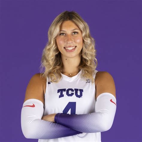 Sarah Sylvester Middle Blocker Tcu Horned Frogs Nil Profile Opendorse