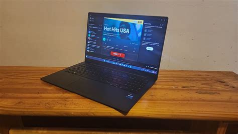 Lg Gram Superslim Review Lgs Thinnest Laptop With Great Battery Life Laptop Mag