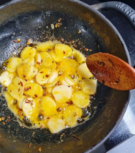 술안주로 최고인 초간단 바지락술찜 레시피