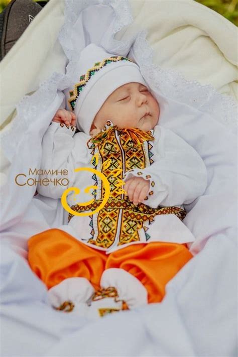 Одяг для новонародженого хлопчика Ручна вишивка хрестиком по натуральному домоткані Костюм ТМ