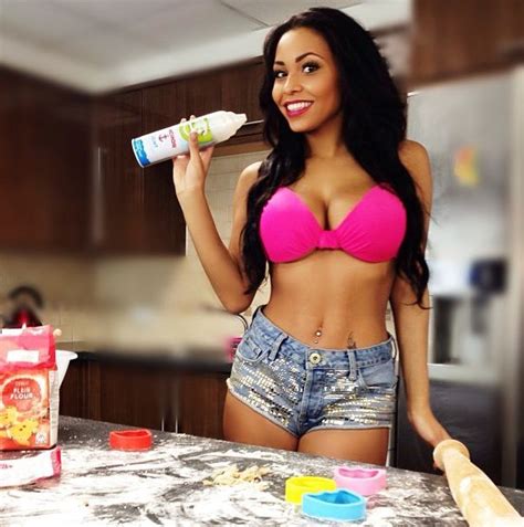 Model Of The Moment Chanel Coco Brown Atlanta Celebrity News