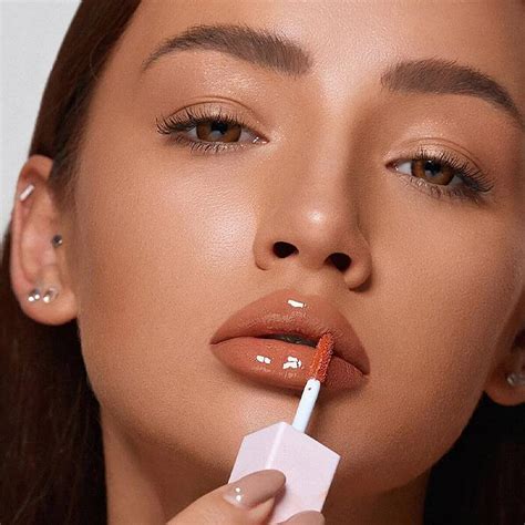 Atriyat Ashkan تینت لب شیگلم رنگ Birthday Lips