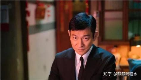 刘德华在《人潮汹涌》的片酬只有2000多万，同时上映的《唐人街探案》的王宝强片酬却高达8130万，比刘德华高出4倍之多，凭什么？ 知乎