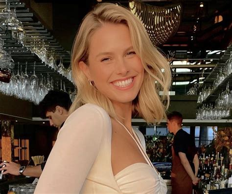Australian Model Natalie Roser Shares Swimsuit Photos Of Mornings