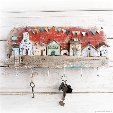 Ключница Праздник вешалка домики дрифтвуд арт в интернет магазине на Ярмарке Мастеров