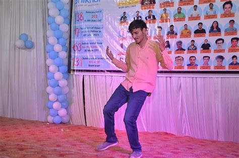 Shikhar Classes Gwalior Contact Reviews Fees Address