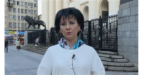 Румяна Арнаудова Задържаният полицейски шеф е покровителствал телефонни измами