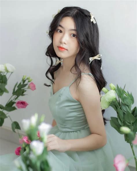 Top Nh L Lem Con G I Quy N Linh Xinh P Ng T Ng O