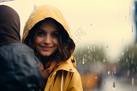 小女孩在雨中撑着伞高清图片下载 正版图片600470674 摄图网
