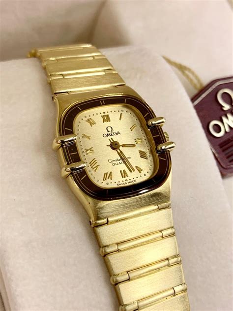 Vintage Omega 18 Karat Gold Constellation Manhattan Bracelet Quartz