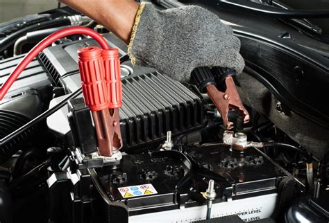 Как прикурить аккумулятор от другой машины правильно