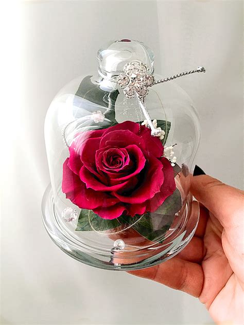 Живая неувядающая Роза под стеклом Оригинальный подарок Сохранит свой вид несколько