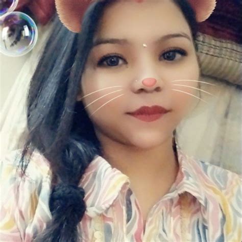 Reetu Chaudhary Reetu234726 Snapchat Stories Spotlight And Lenses