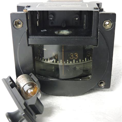 Compass Magnetic Direct Reading Us Navy Mark Viii 2 Aeroantique
