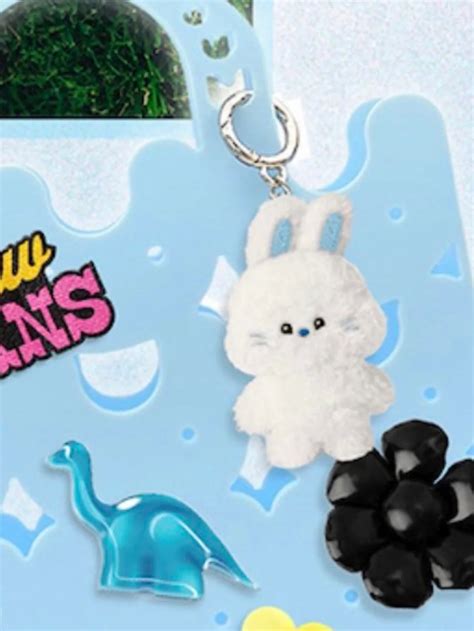 더쿠 뉴진스 새로운 토끼 캐릭터 공개 대형 인형 설치 예고