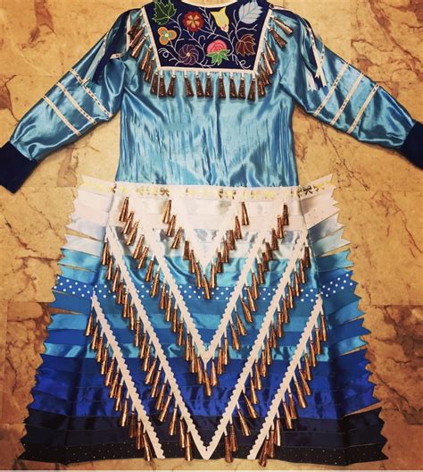Pin By Amber Williams On Beading Jingle Dress Native American Jingle