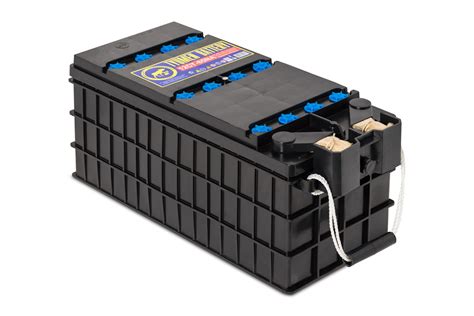 Аккумулятор для тяжелой гусеничной техники