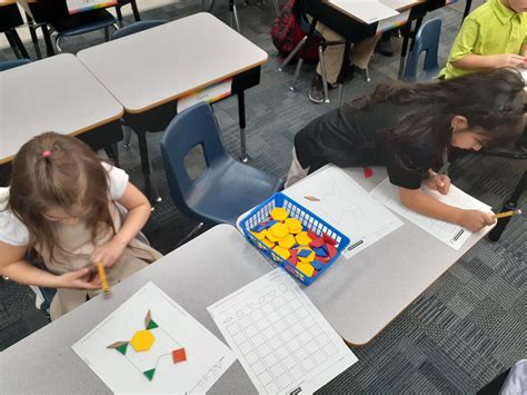 Graphing With Pattern Blocks THOMAS EDISON CHARTER Babe MRS HADSELL S CLASSROOM