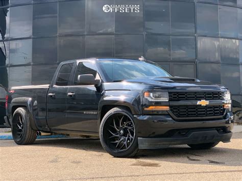 2018 Chevrolet Silverado 1500 With 24x12 44 Fuel Runner And 29535r24
