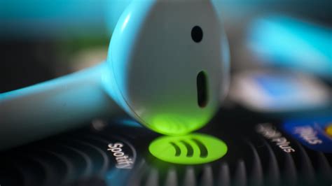 Spotify Calls Out Apple For Removing Volume Control For Connected Devices Blog