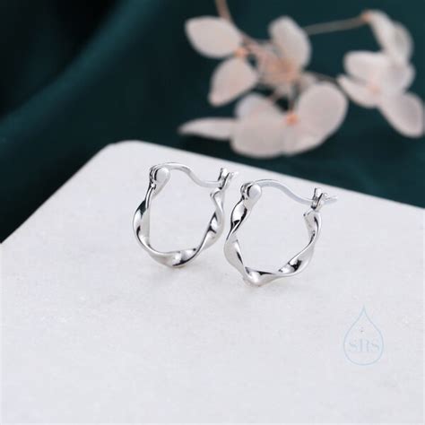 Black Mobius Strip Ring Etsy