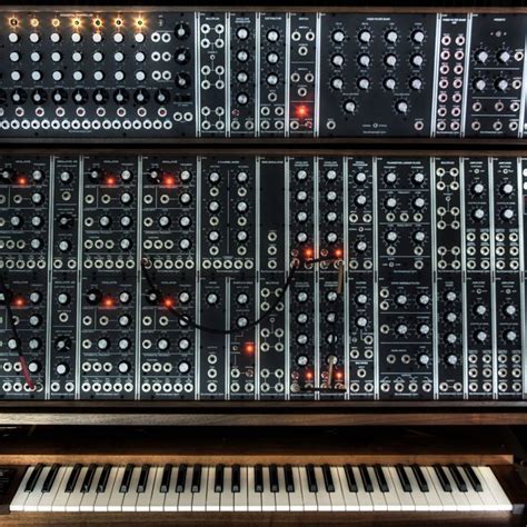 Moog Modular Synth Synthesizer Synthesizers Drumcomputer