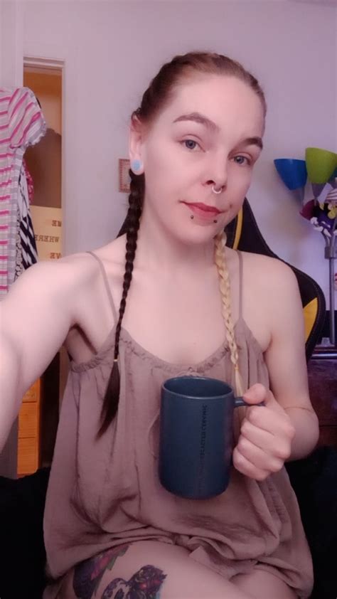No Makeup Selfie Good Morning 🌞 Hope Your Having A Fabulous Weekend