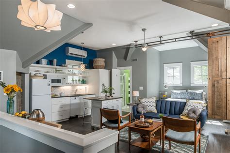 Photos 96226717 The Treehouse Apartment Eclectic
