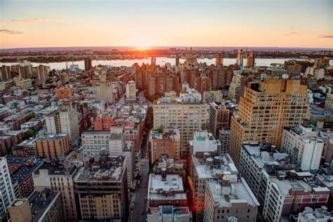 Guide To Manhattans Chelsea Neighborhood