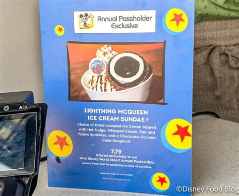Review A New Annual Passholder Exclusive Treat Is Now In Disneys