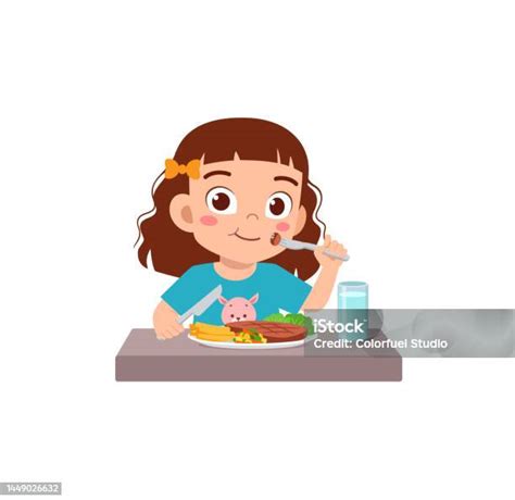 어린 아이는 고기 스테이크를 먹고 행복하다고 느낍니다 감자 요리에 대한 스톡 벡터 아트 및 기타 이미지 감자 요리 건강한 식생활 고기 Istock