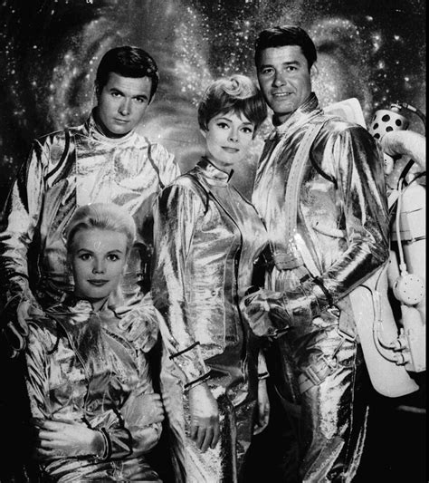 June Lockhart Dies Tvs Favorite Mom On Lassie And Lost In Space