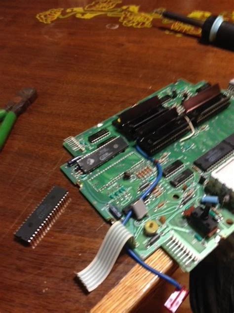 My Original Intelivision 1 Refurb And Replacing The Soundchip Due To A Shorted Controller R