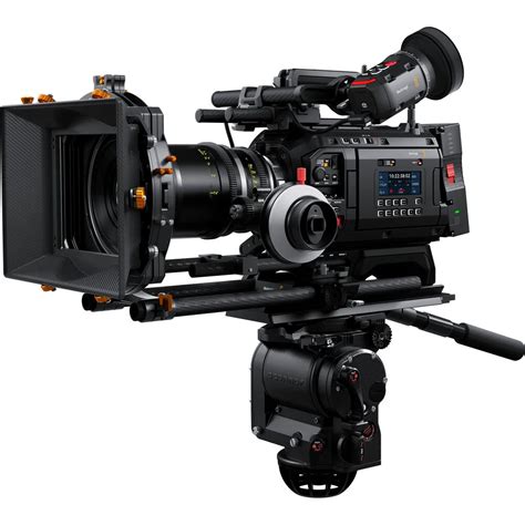 Blackmagic Ursa Cine 12k Camera With Evf Top Handle Kit