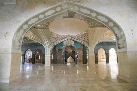 اتمام عملیات اجرایی شبستان حرم حضرت زینب س با همت ایرانیانعکس و فیلم