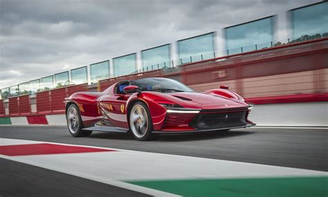First Look Review 2023 Ferrari Daytona Sp3 Hagerty Media