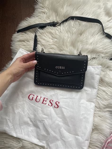 Сумочка Guess — ціна 300 грн у каталозі Сумки Купити аксесуари за доступною ціною на Шафі