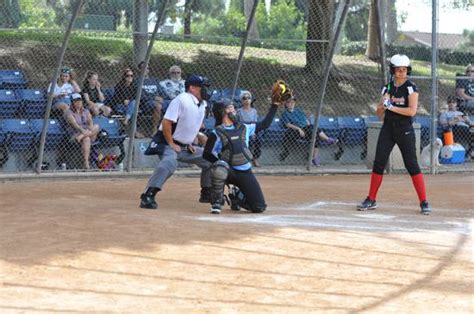 Laguna Niguel Girls Softball