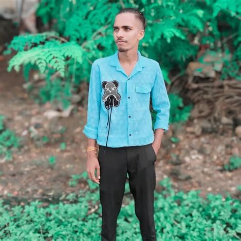 सौरभ केवट जौनपुर Sanki Kewat Sk Up62 • Threads Say More