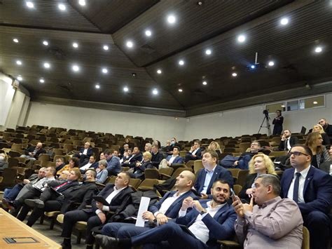 Отпада таксата за издаване на удостоверение за наличие и липса на задължения Общински съвет