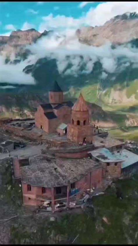 ეხლა არ მოვკვტეეე😂😂😂😂😂 მე ვარ პოეზია